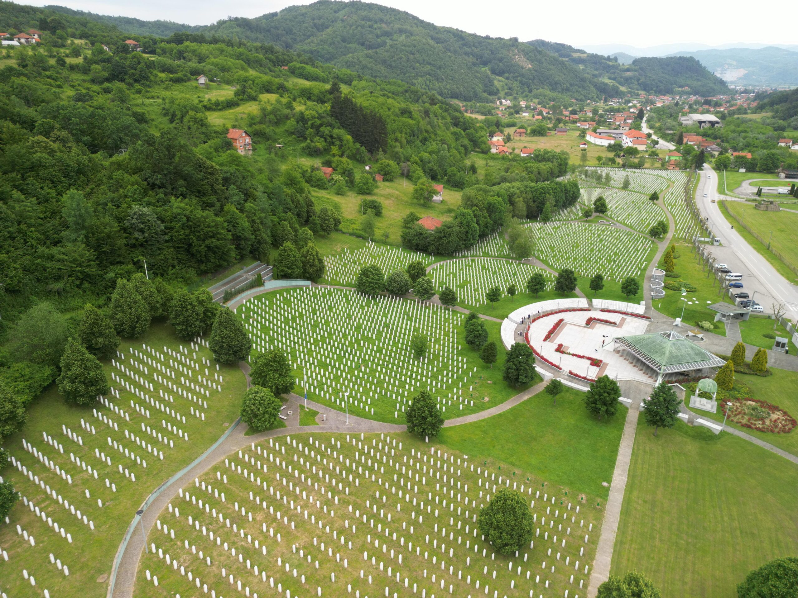 11. juli - Hvite Busser